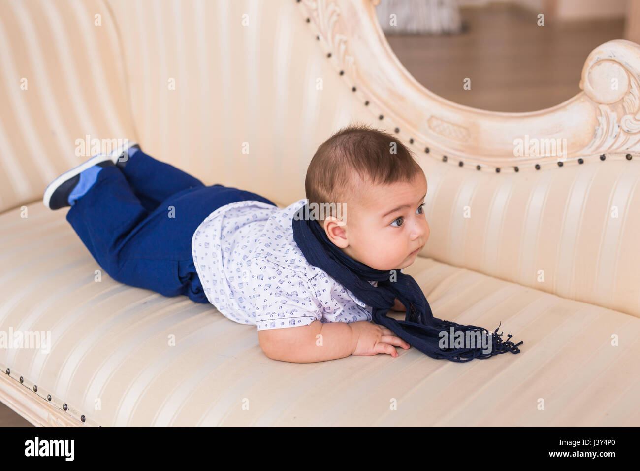Child, childhood and infant concept - happy little baby boy at home ...