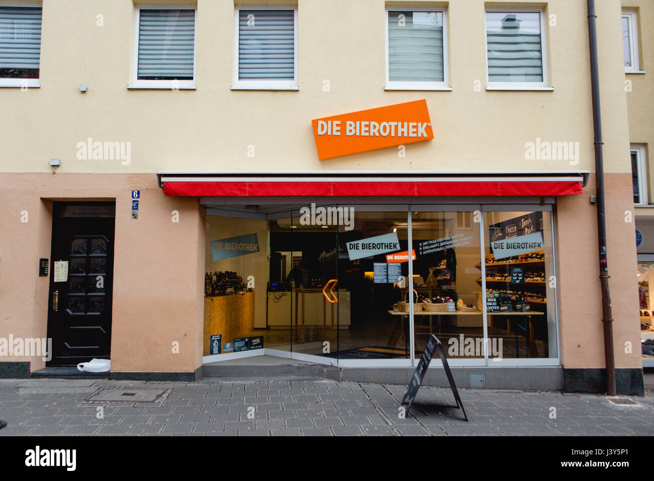 Craft beer shop germany hi-res stock photography and images - Alamy