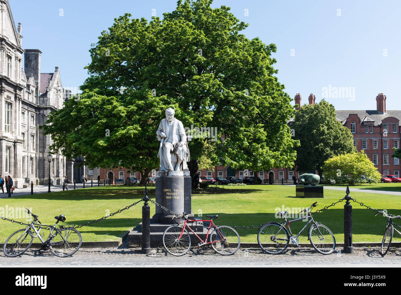 Sculpture of George Salmon at Trinity College, Dublin Stock Photo - Alamy