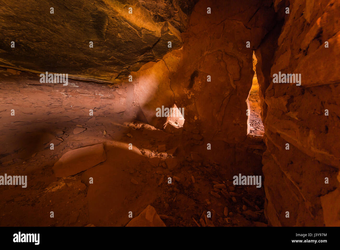 Interior of a room at Fallen Roof Ruin (photograph taken through door ...