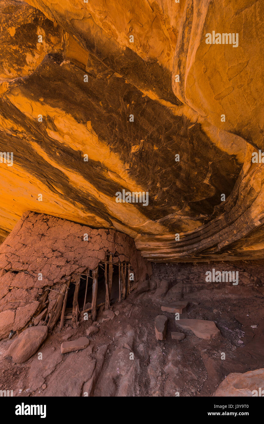 Prehistoric jacal dwelling hi-res stock photography and images - Alamy