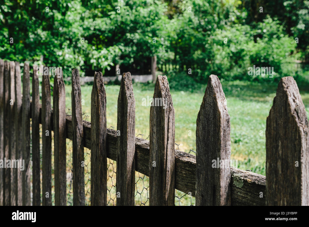 Rustic farm fencing Stock Photo - Alamy