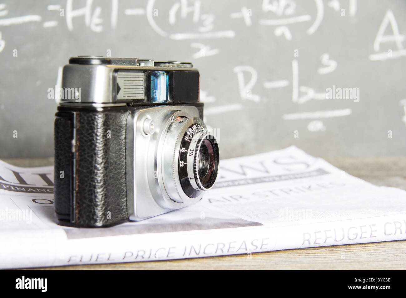 Broadsheet newspaper mock up hi-res stock photography and images - Alamy