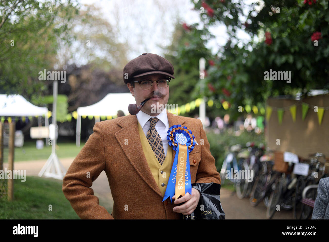 Pic shows: The Tweed Run 2017 - vintage bike rally Clerkenwell London ...