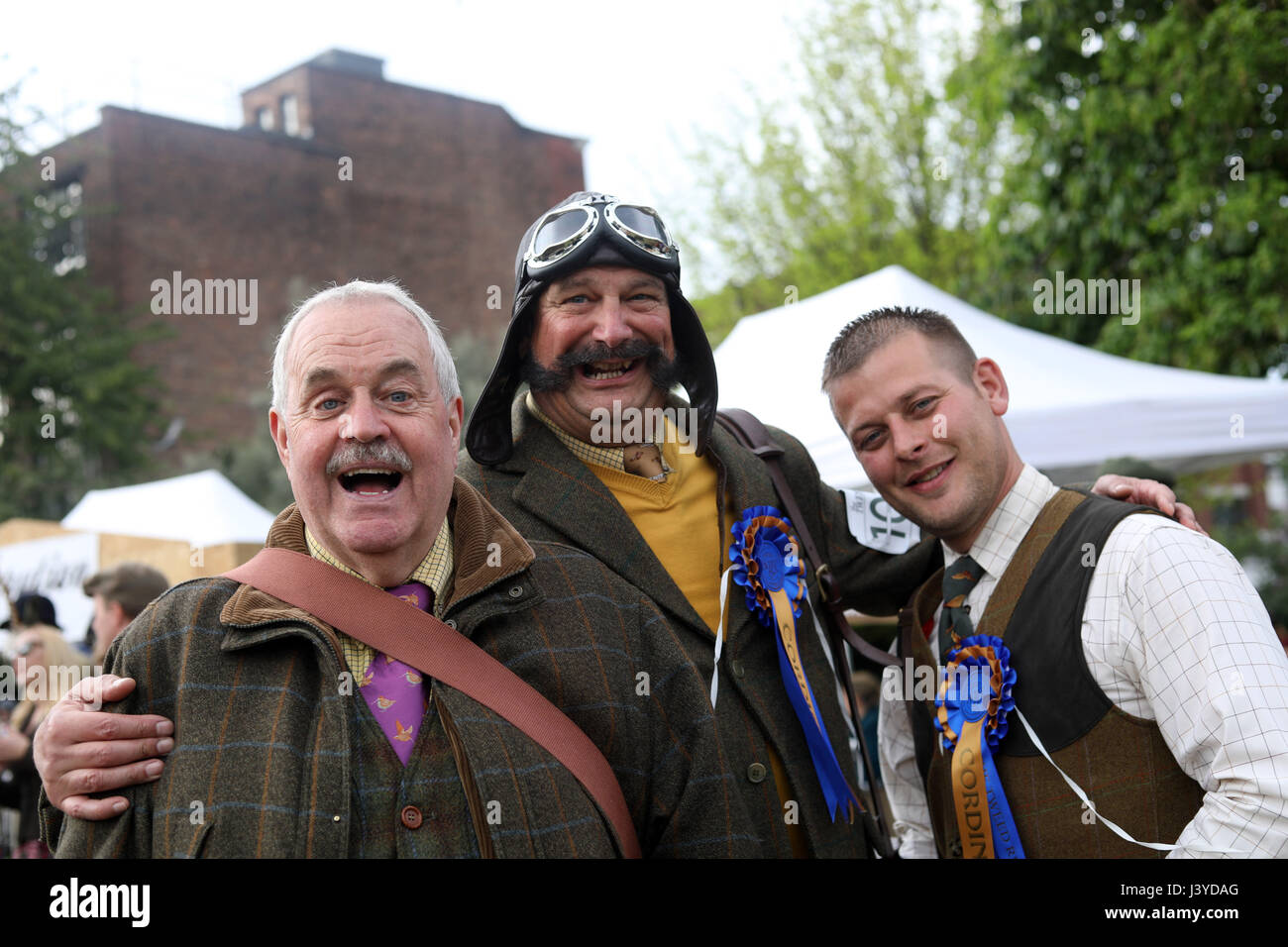Pic shows: The Tweed Run 2017 - vintage bike rally Clerkenwell London ...