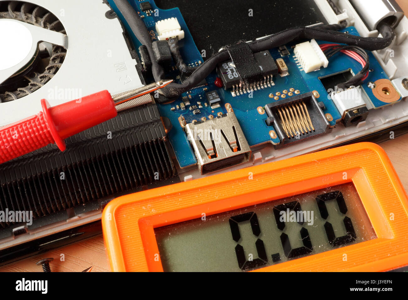 Electronic diagnostic hi-res stock photography and images - Alamy