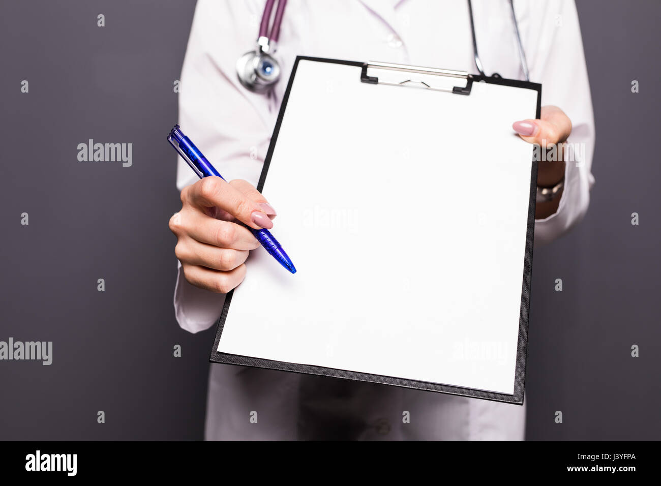 Doctorwithdocuments hi-res stock photography and images - Alamy