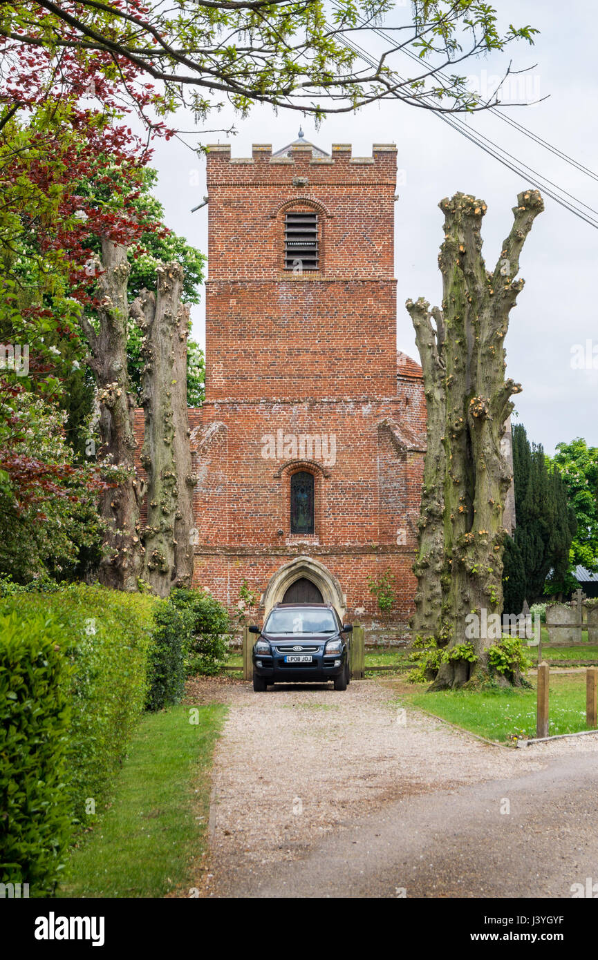 St peters church ugley hi-res stock photography and images - Alamy