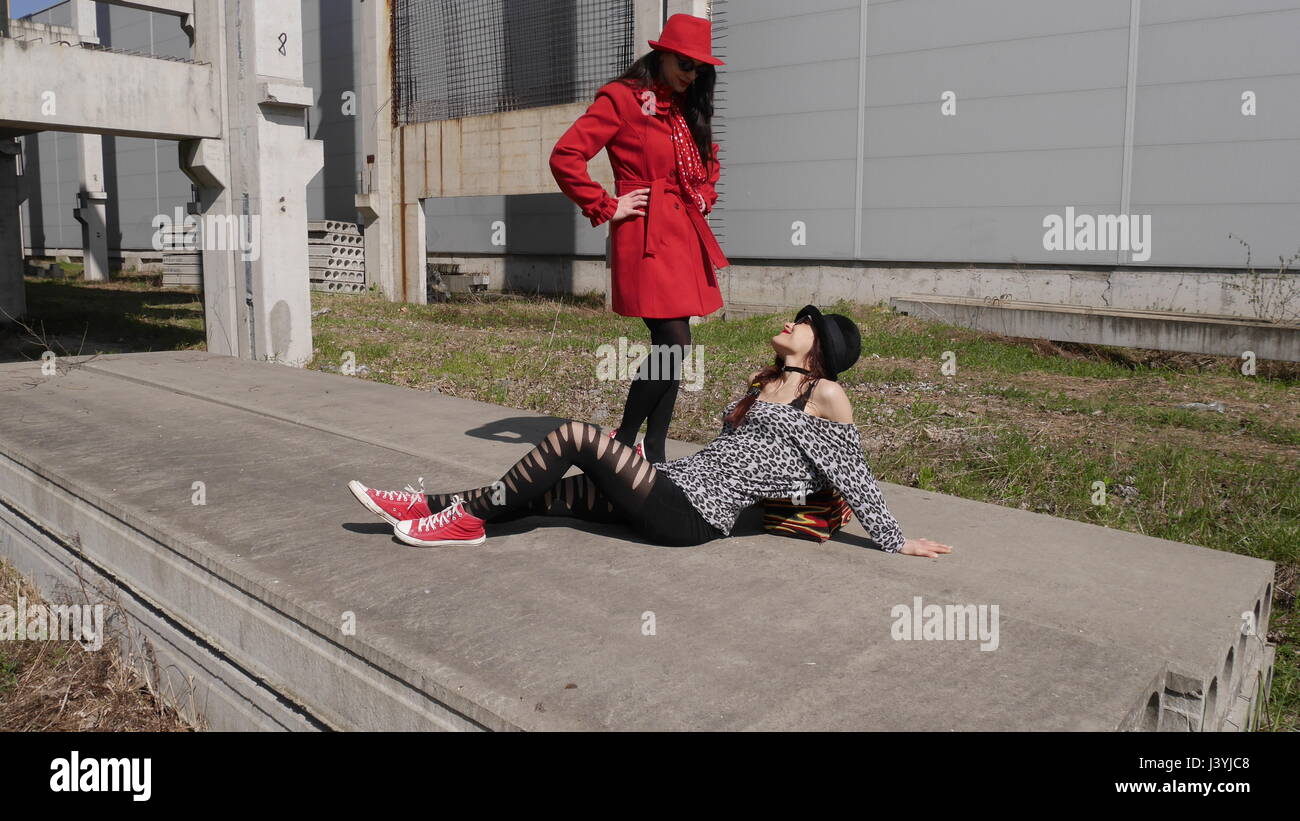 Retro tyle elegant models outdoor Stock Photo - Alamy