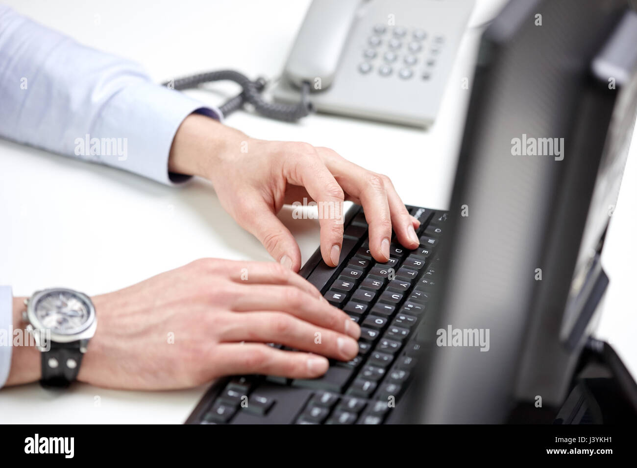 Humanonline hi-res stock photography and images - Alamy