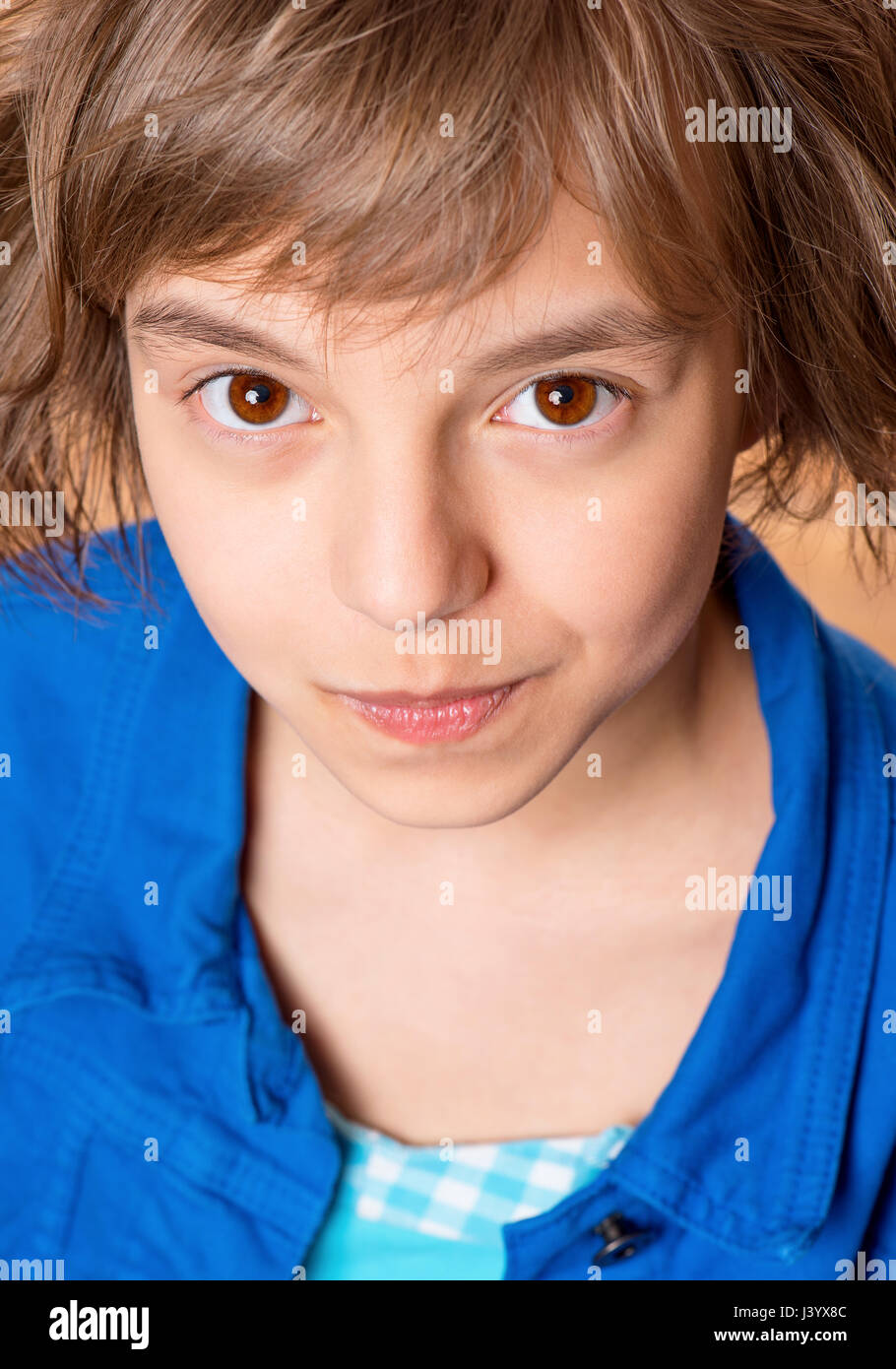 Innocent looking teen girl hi-res stock photography and images - Alamy