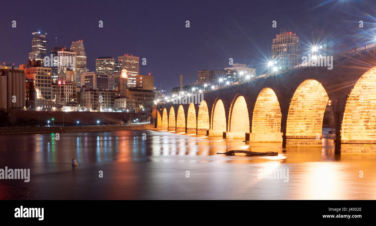 Stone Arch Bridge Night