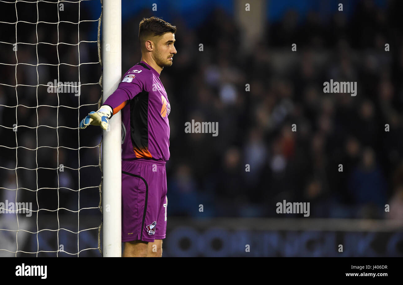 Scunthorpe United goalkeeper Joe Anyon Stock Photo - Alamy
