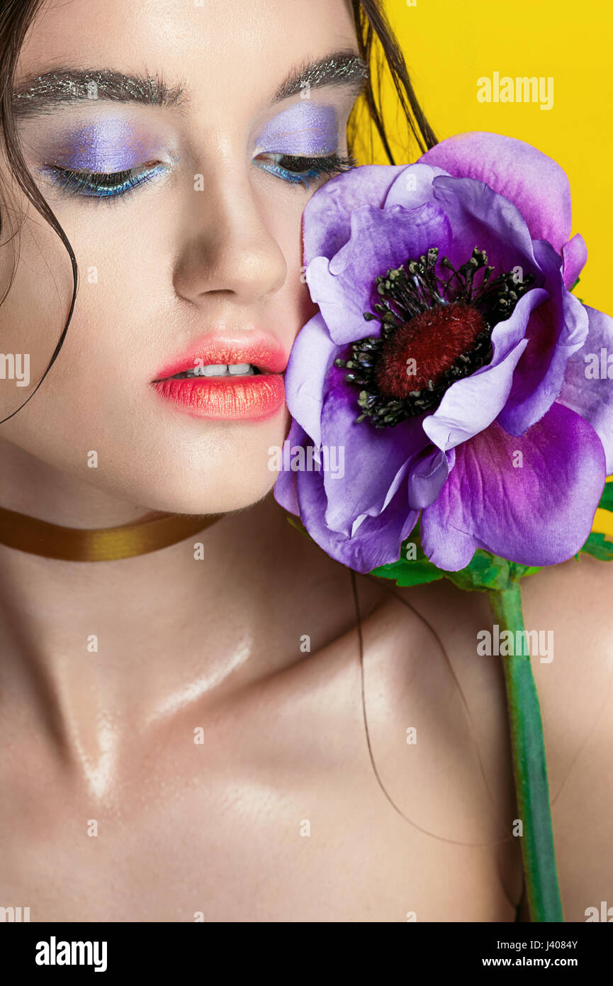 Beauty Girl Portrait with Vivid Makeup. Fashion Woman portrait close up ...