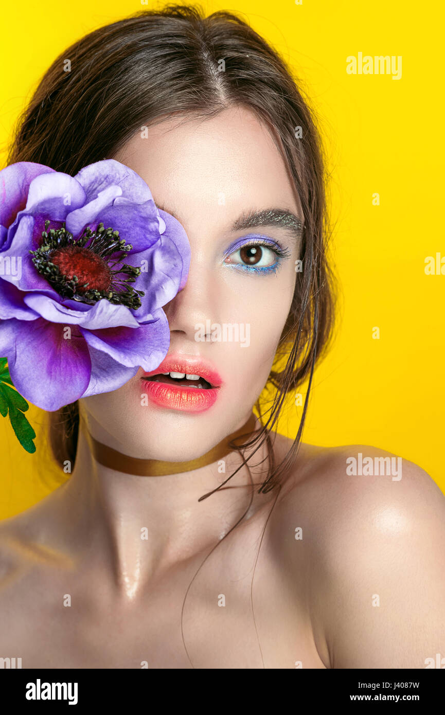 Beauty Girl Portrait with Vivid Makeup. Fashion Woman portrait close up ...