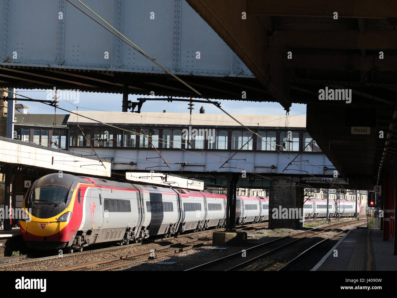 Class 390 Pendolino electric multiple unit train in Virgin West Coast ...