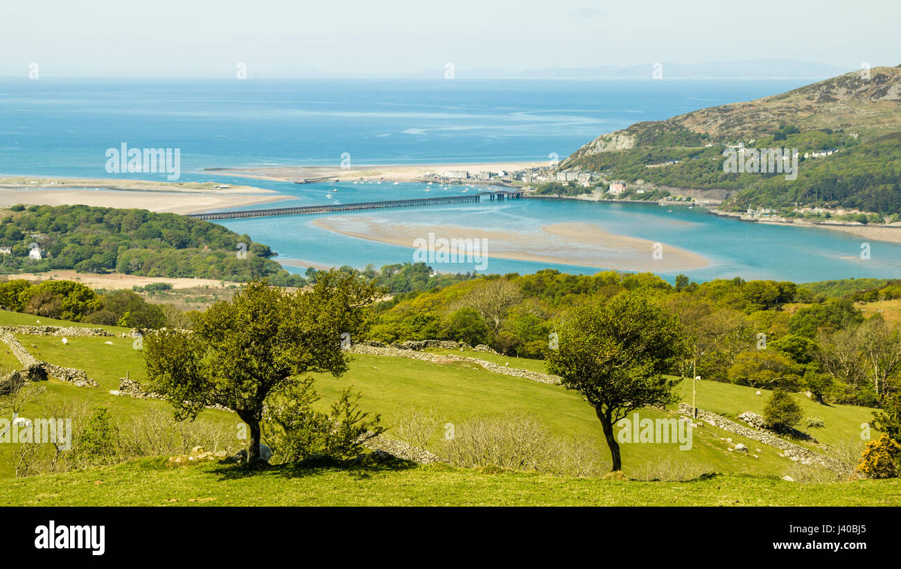 Cregennen Lakes. Snowdonia National Park. Gwynedd. Wales. UK Stock ...