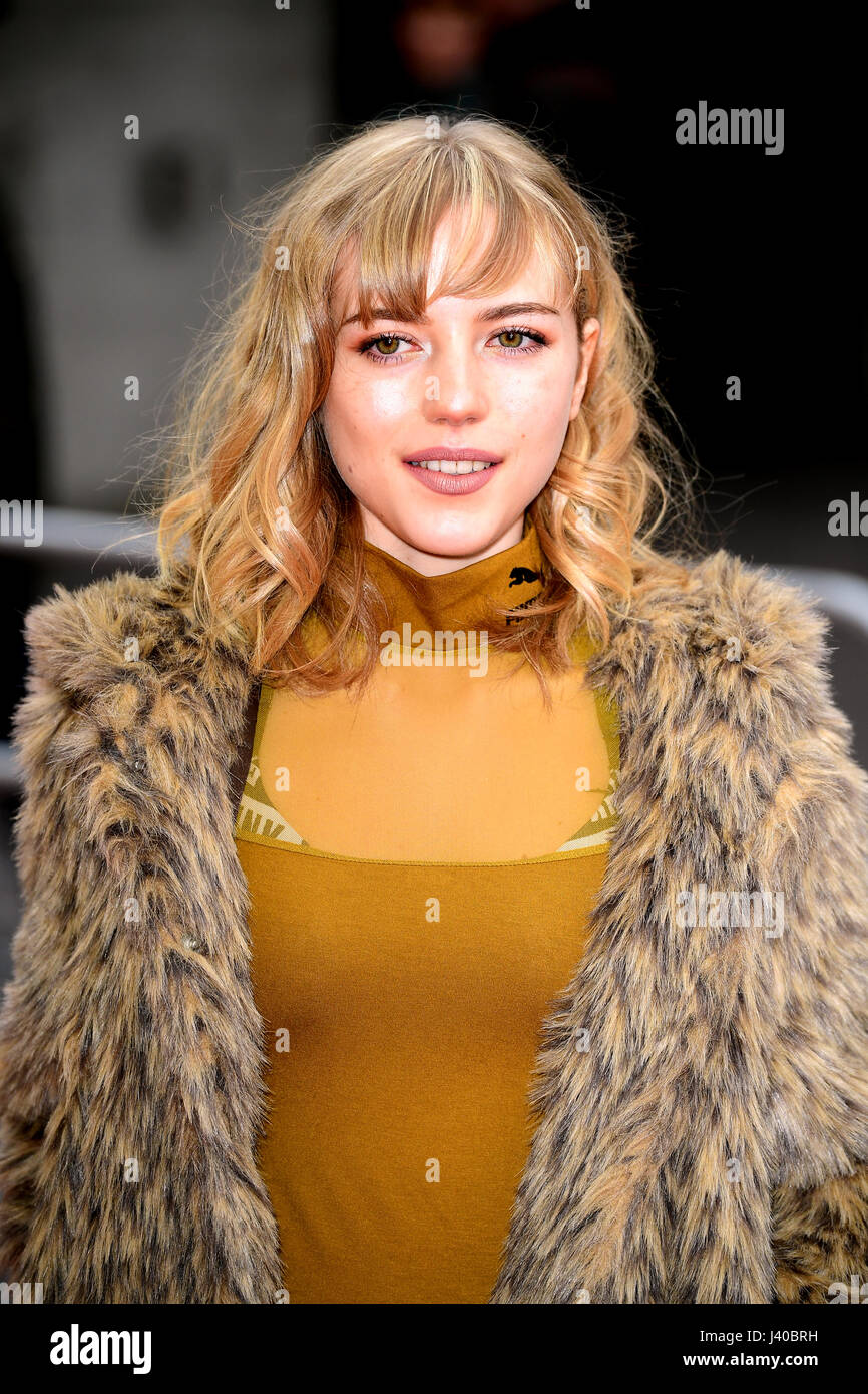 Ellie winstone hi-res stock photography and images - Alamy