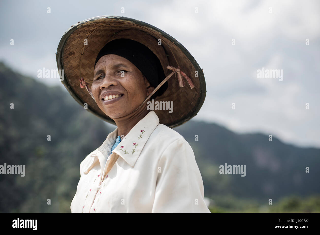 Female rice hi-res stock photography and images - Alamy