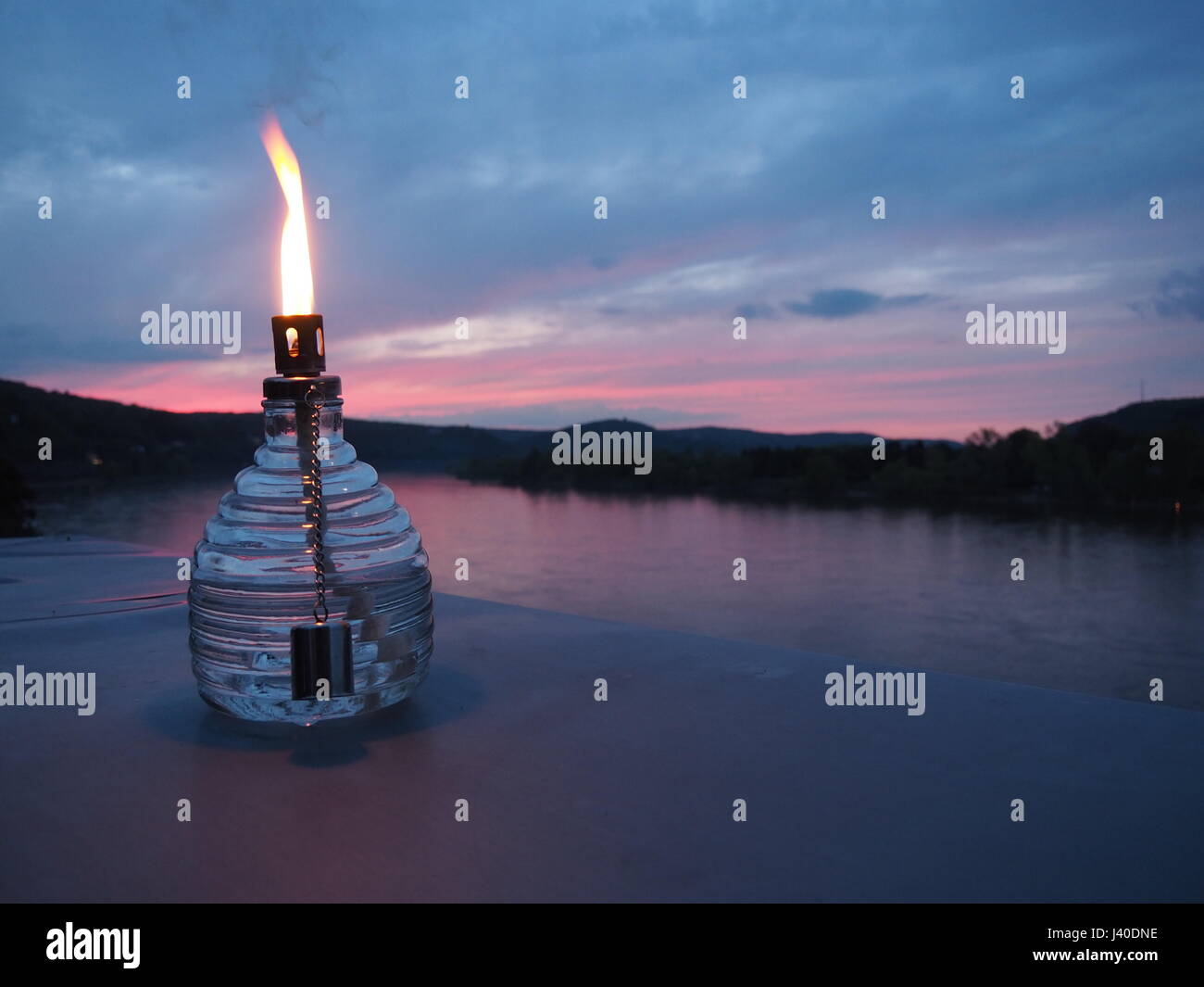 Candle in the wind hi-res stock photography and images - Alamy