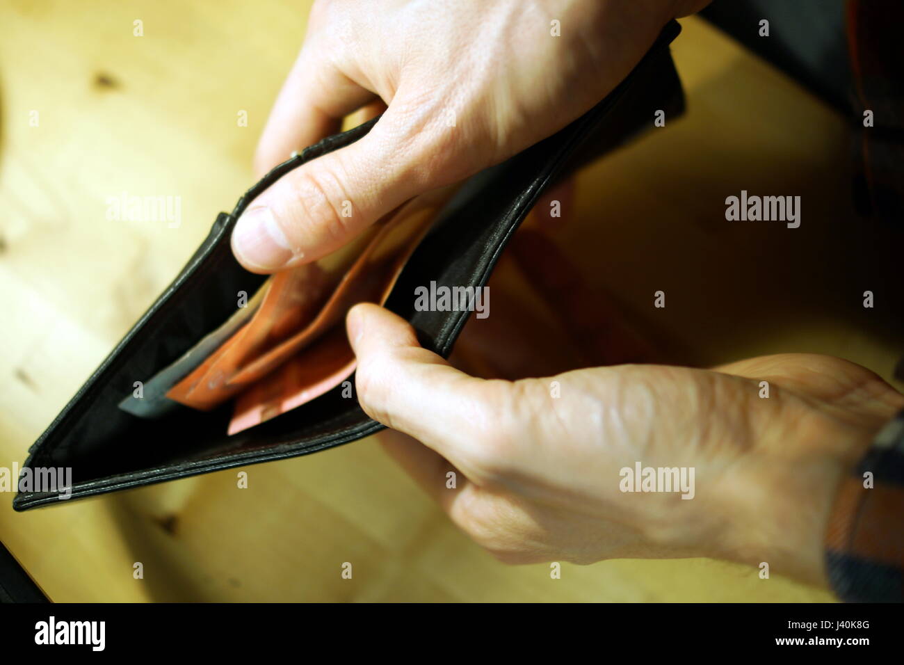 Bill counting hi-res stock photography and images - Alamy