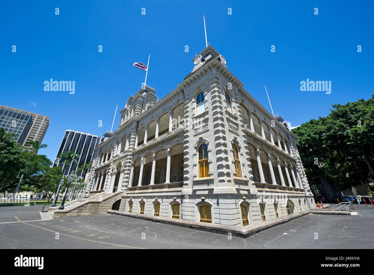 ʻIolani Palace - royal palace in Honolulu, Hawaii Stock Photo - Alamy