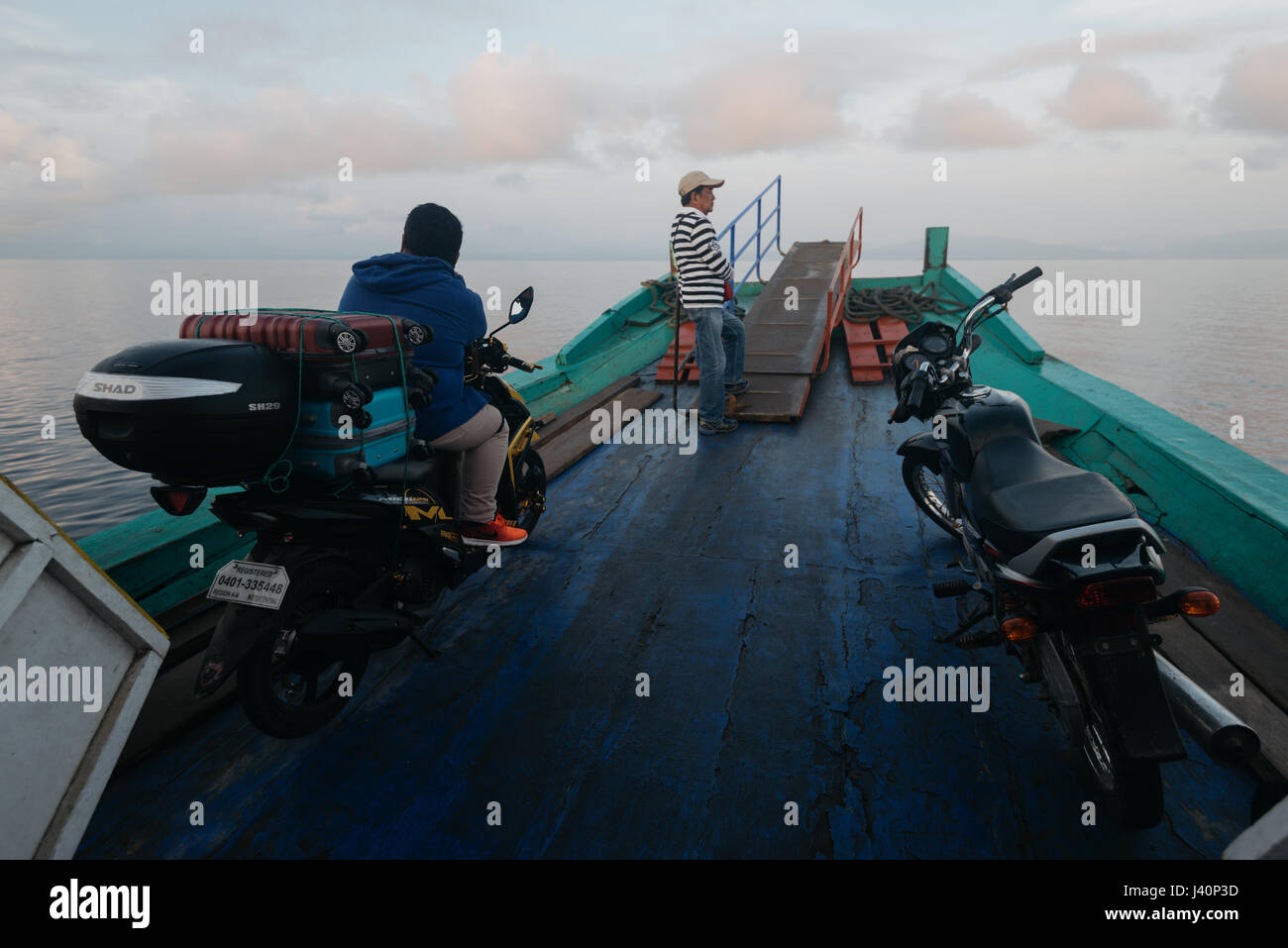 Filipino ferry hi-res stock photography and images - Alamy