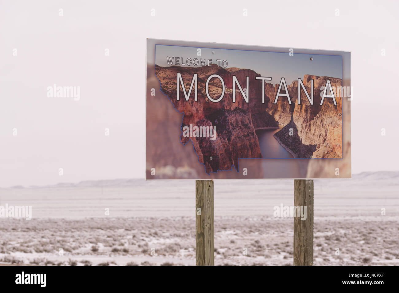 Montana state welcome marker hi-res stock photography and images - Alamy