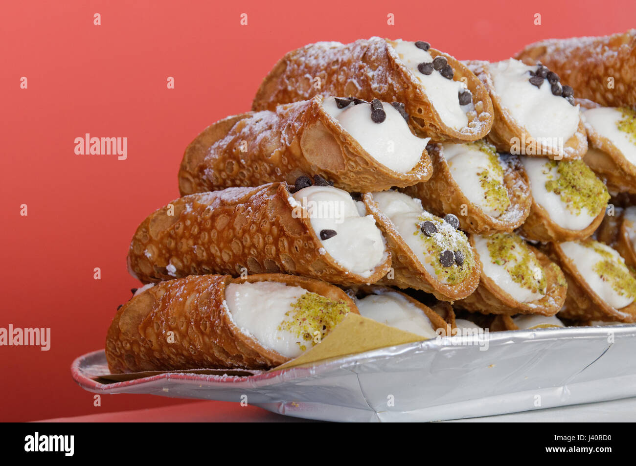 Italian culinary baking sweet dessert Cannoli Sicilian Stock Photo - Alamy