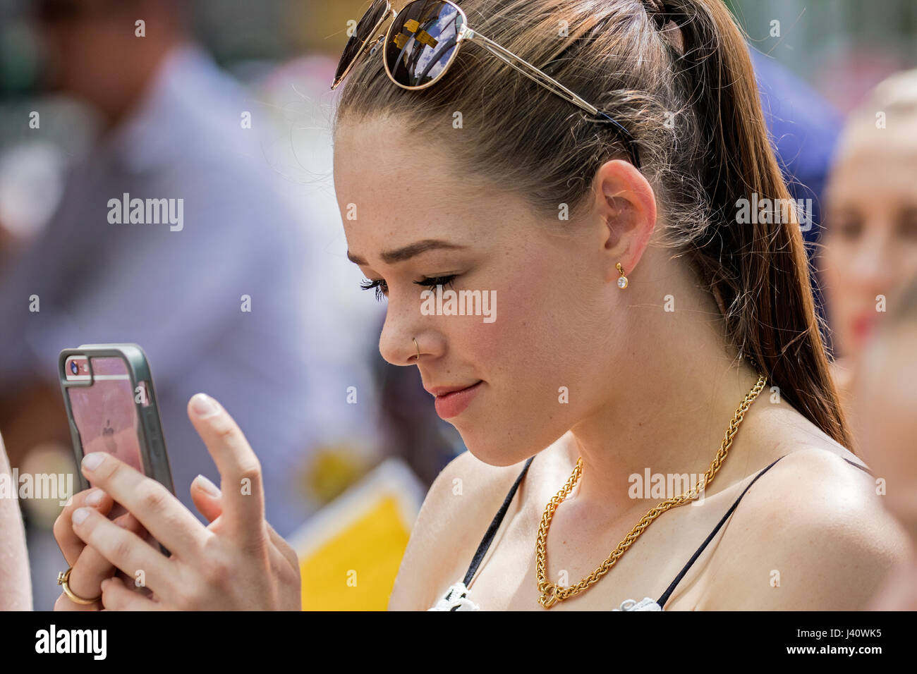 attractive pretty girl using mobile phone Stock Photo - Alamy