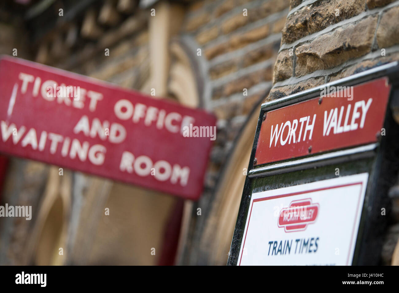 Howarth yorkshire sign hi-res stock photography and images - Alamy