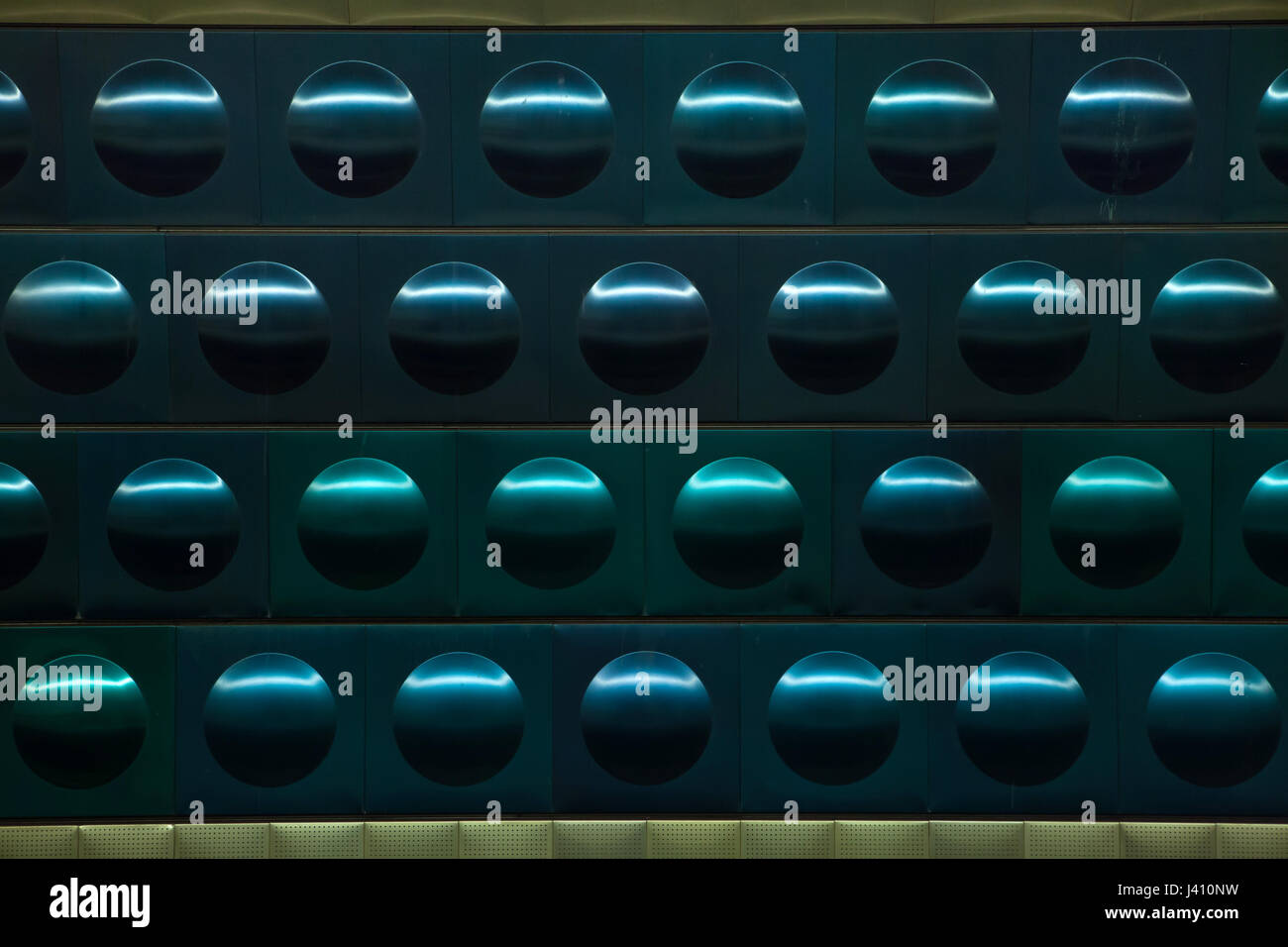 Anodized aluminium panels hi-res stock photography and images - Alamy