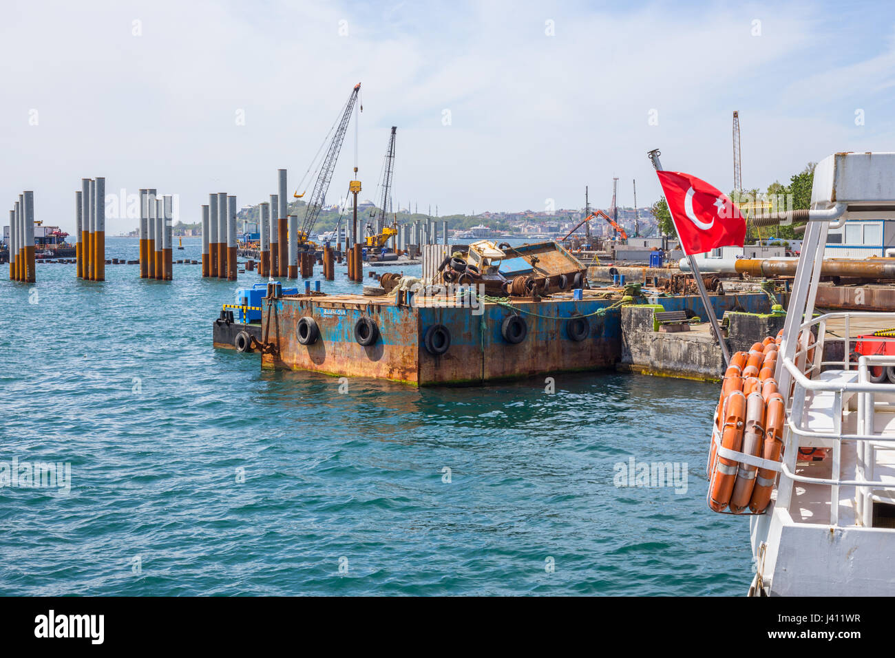 Ship construction process hi-res stock photography and images - Alamy
