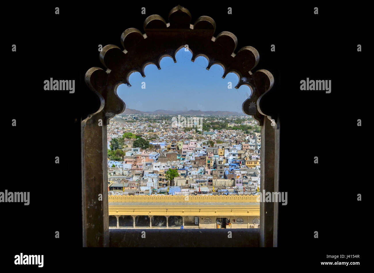 Sight through window hi-res stock photography and images - Alamy