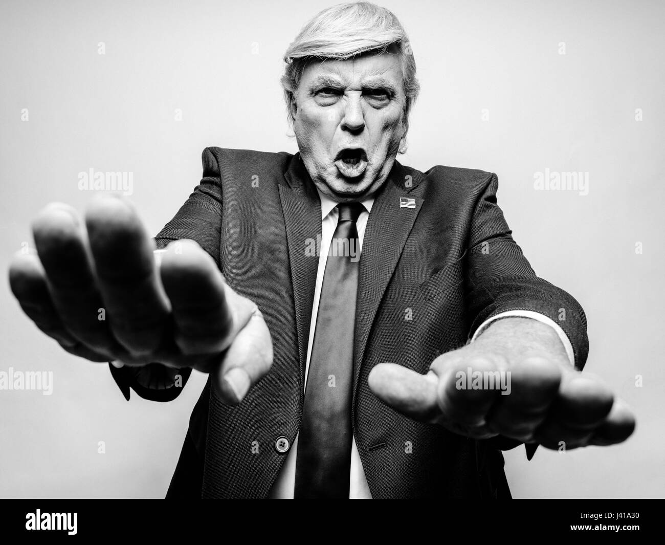 President Donald Trump lookalike Dennis Alan from Chicago, USA during ...