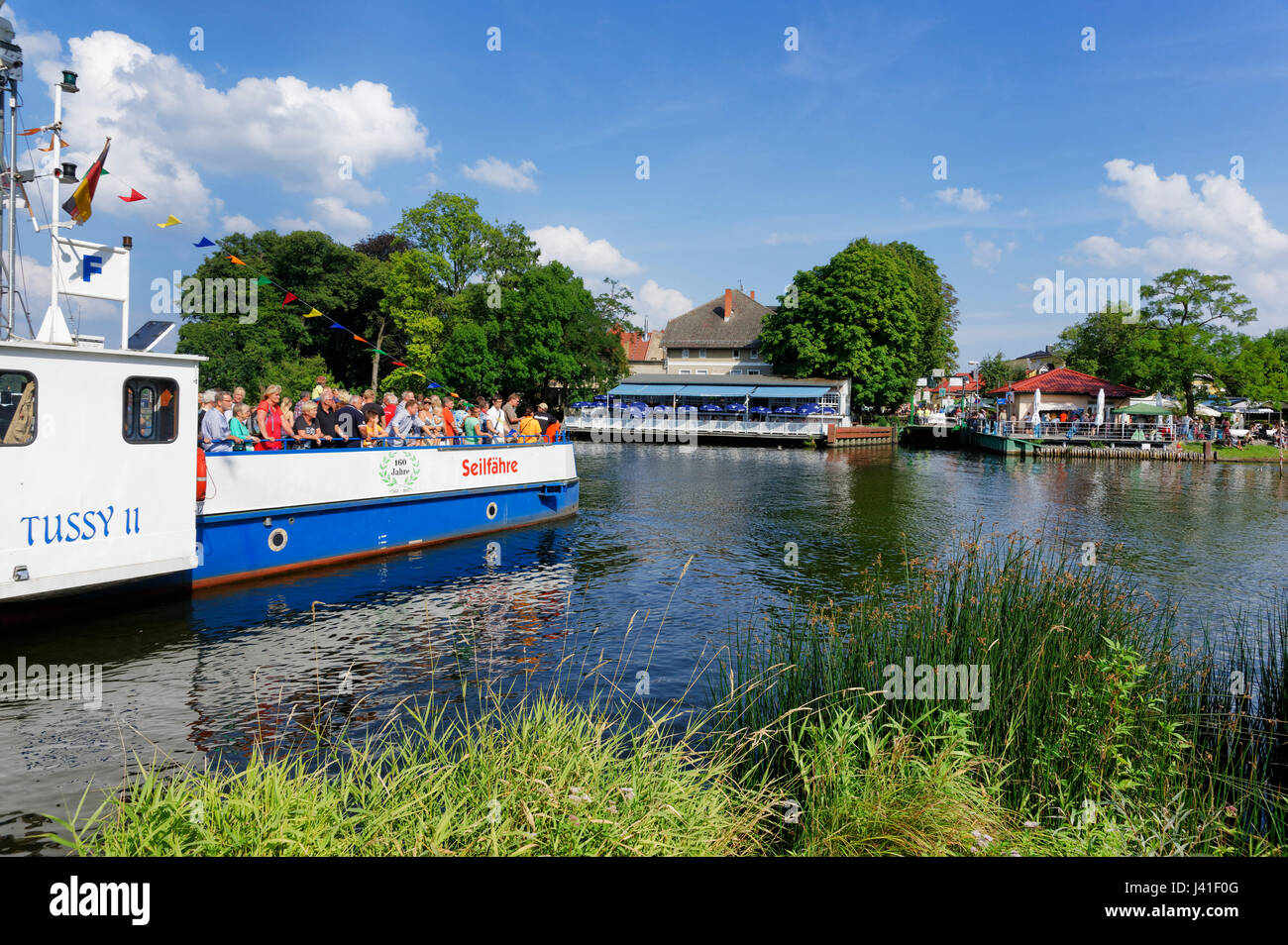 Ferry Celebration in Caputh, Cable Ferry Tussy II on the Caputher ...