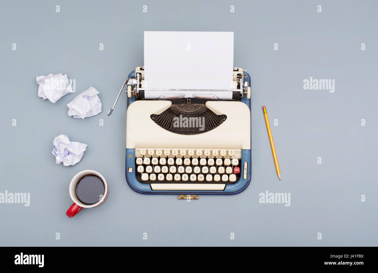 typewriter writers block concept Stock Photo - Alamy
