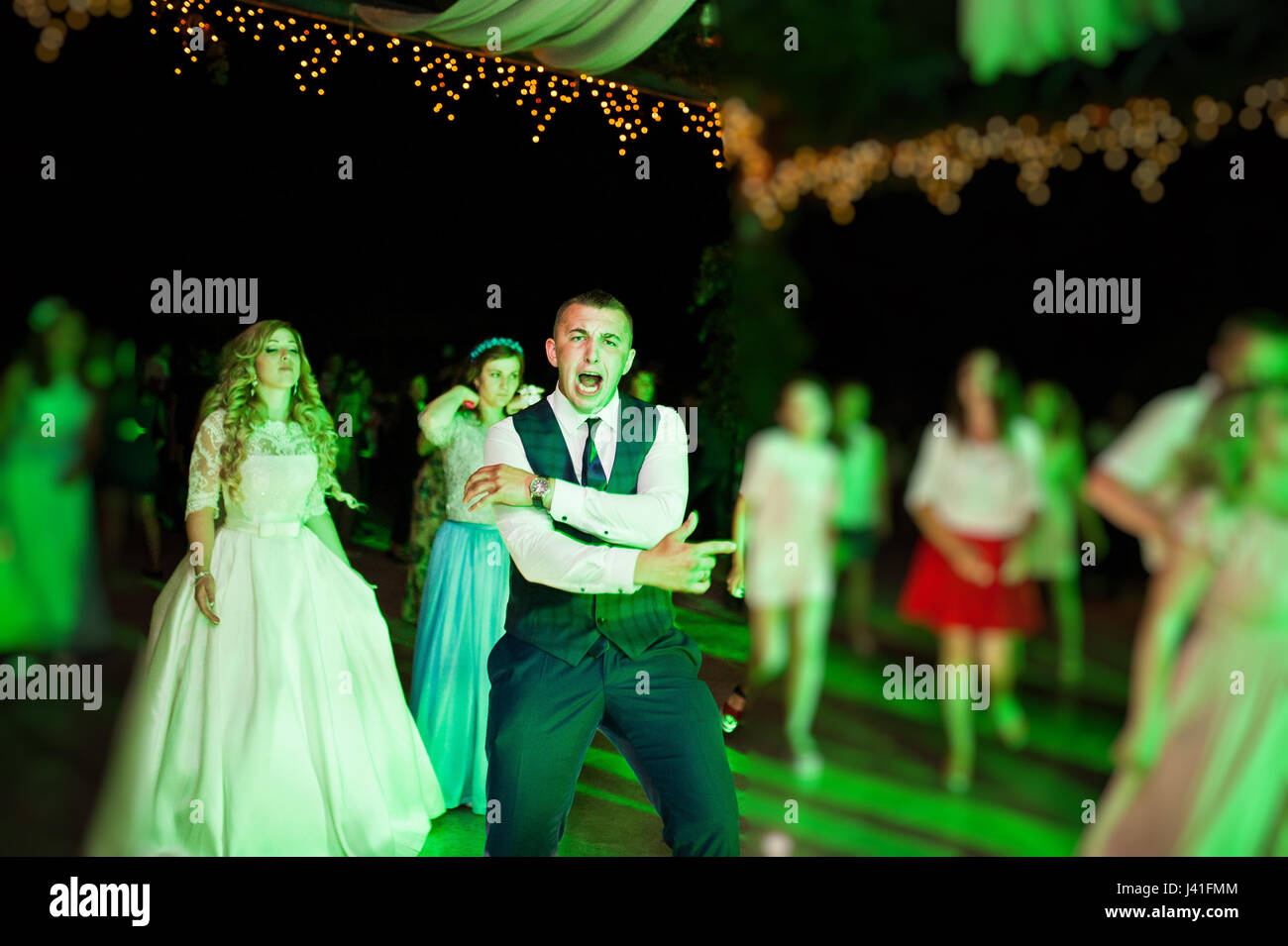 Crazy Wedding Party Photos