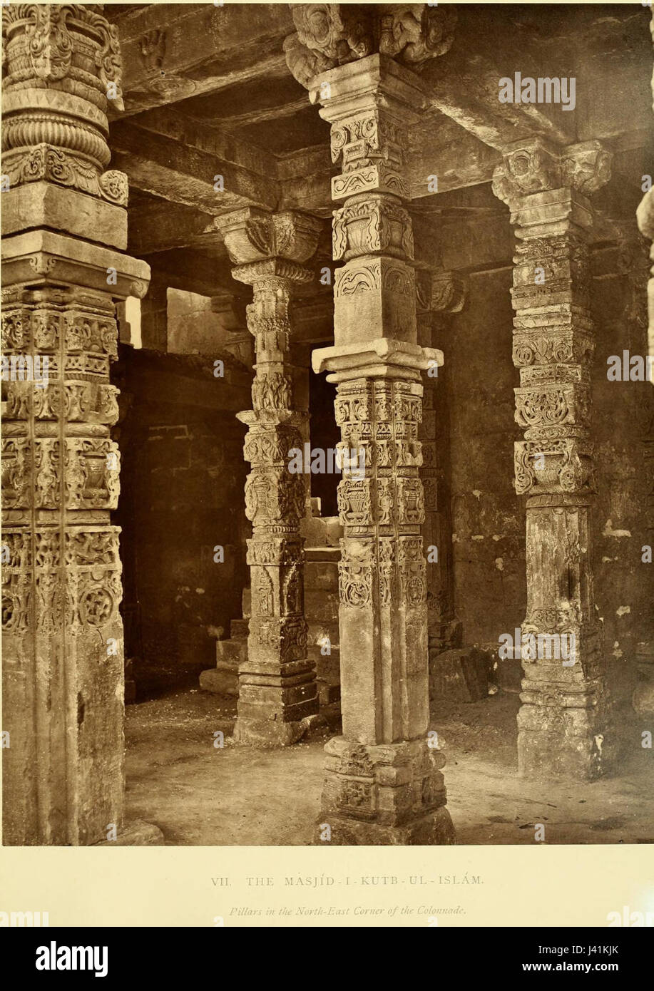 Masjid pillars refer to the architectural supports in mosques ...