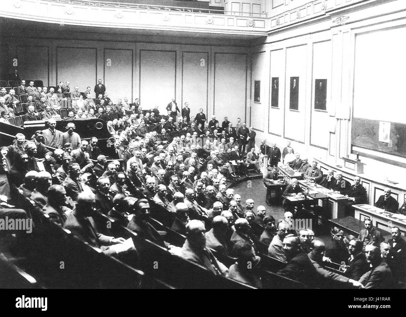Auditorium center Black and White Stock Photos & Images - Alamy