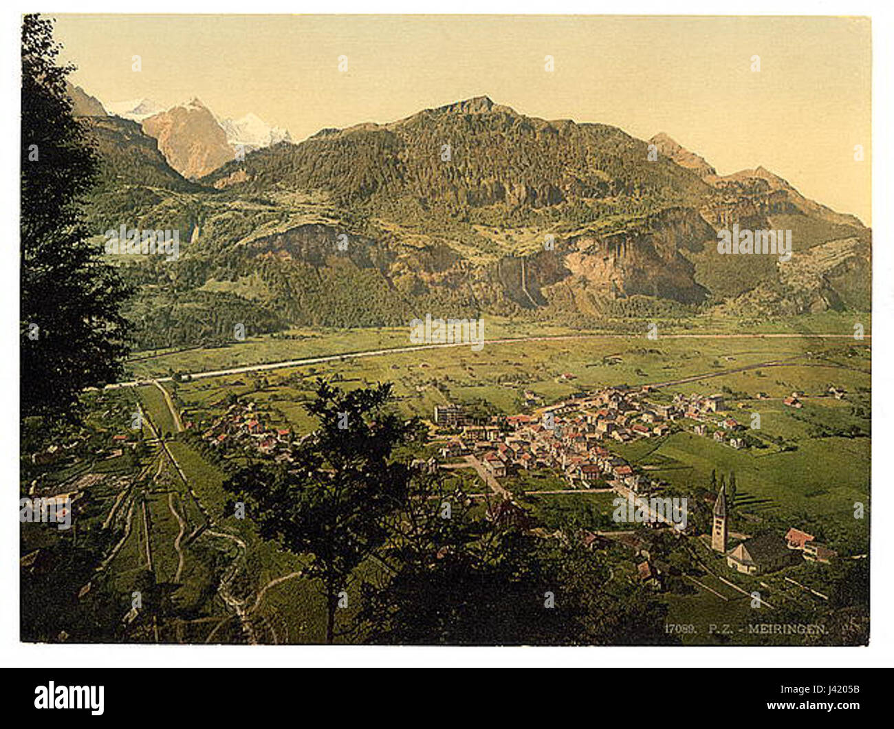 This image shows Meiringen around the year 1900, a town in the Swiss ...