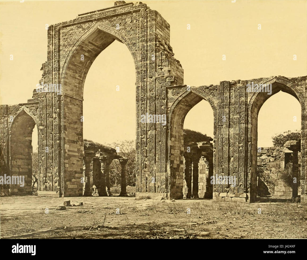 Islamic stucco arch hi-res stock photography and images - Alamy