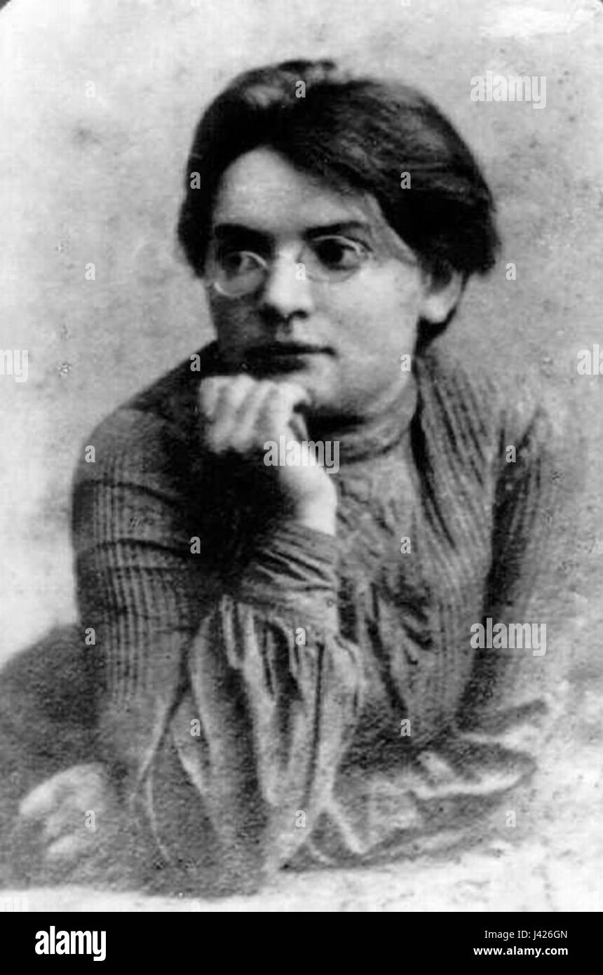 Mania Shochat was a prominent figure known for her significant ...