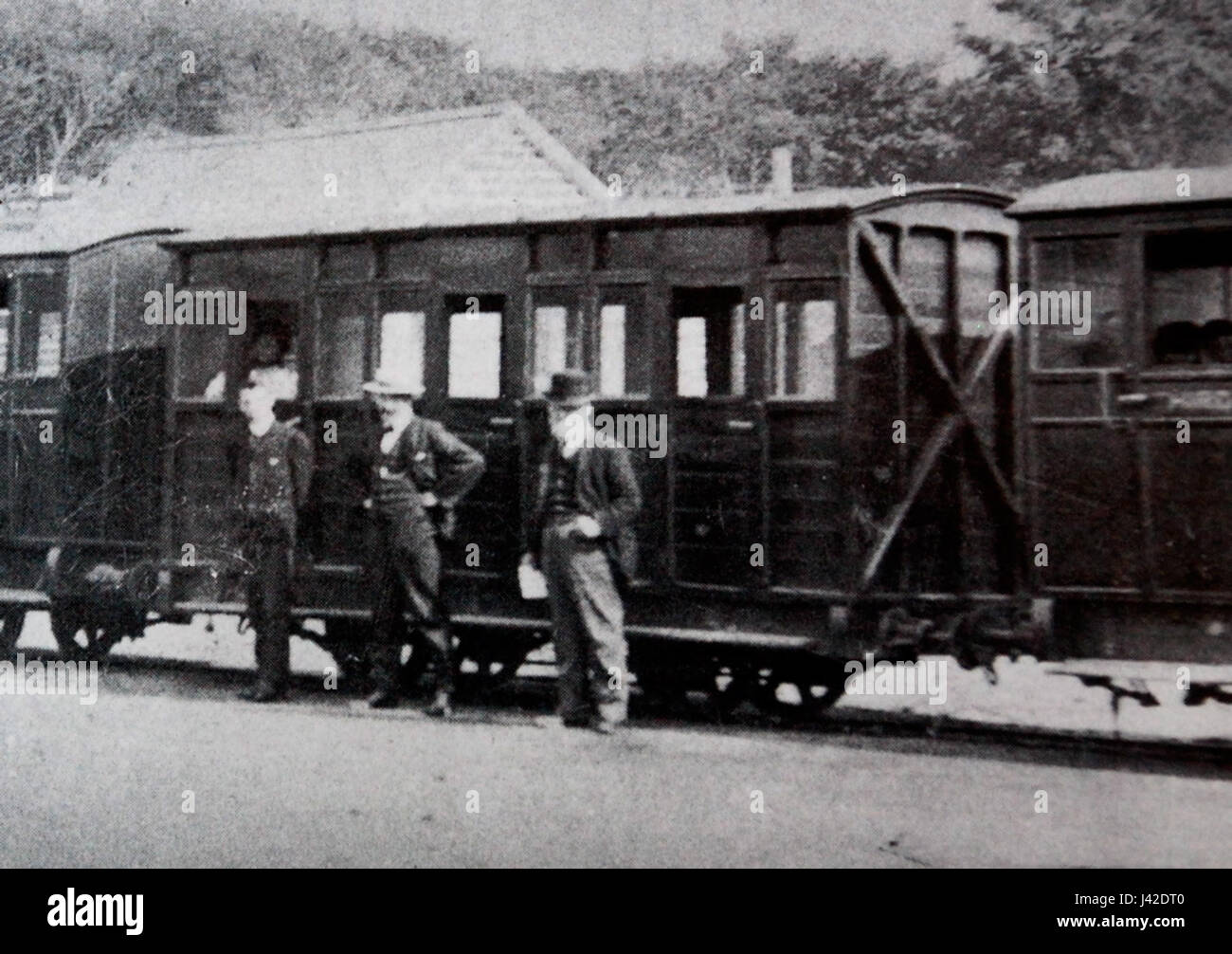 'Limping Lulu' is a 1898 work known for its artistic style and ...