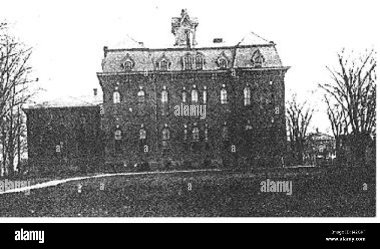 Mccormick harvesting machinery hi-res stock photography and images - Alamy