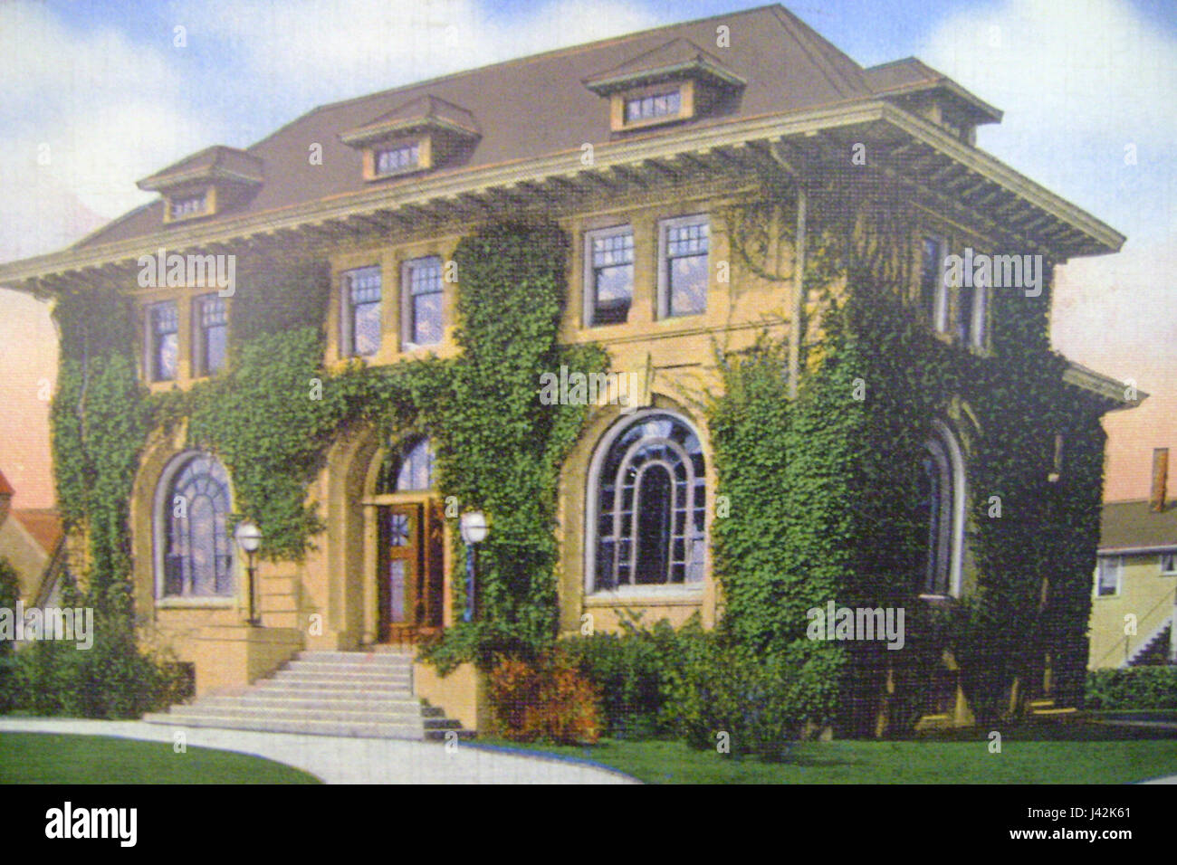 A historical photograph of the Mason County District Library, circa ...