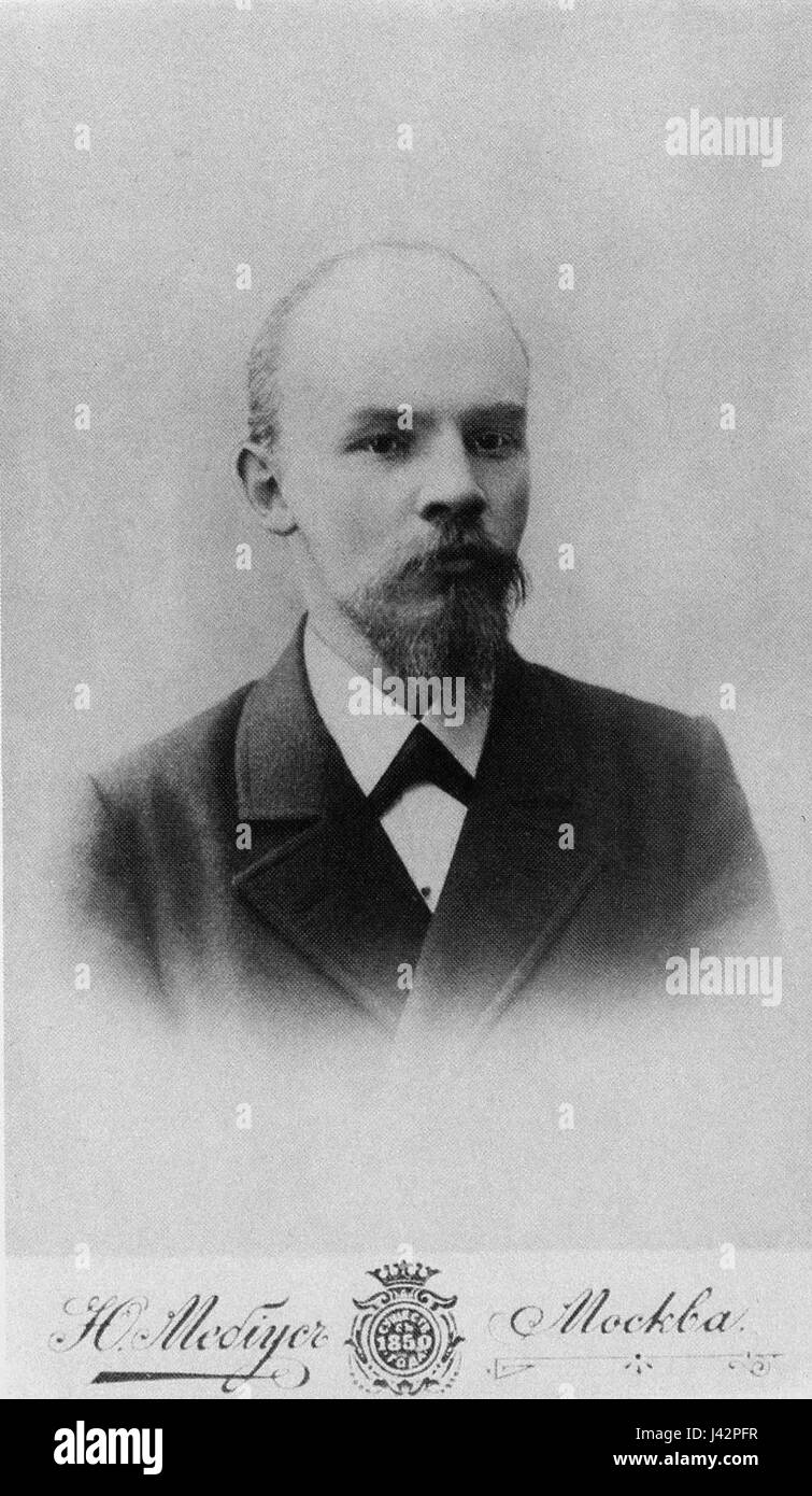 This photograph from 1900 captures Vladimir Lenin, the Russian ...