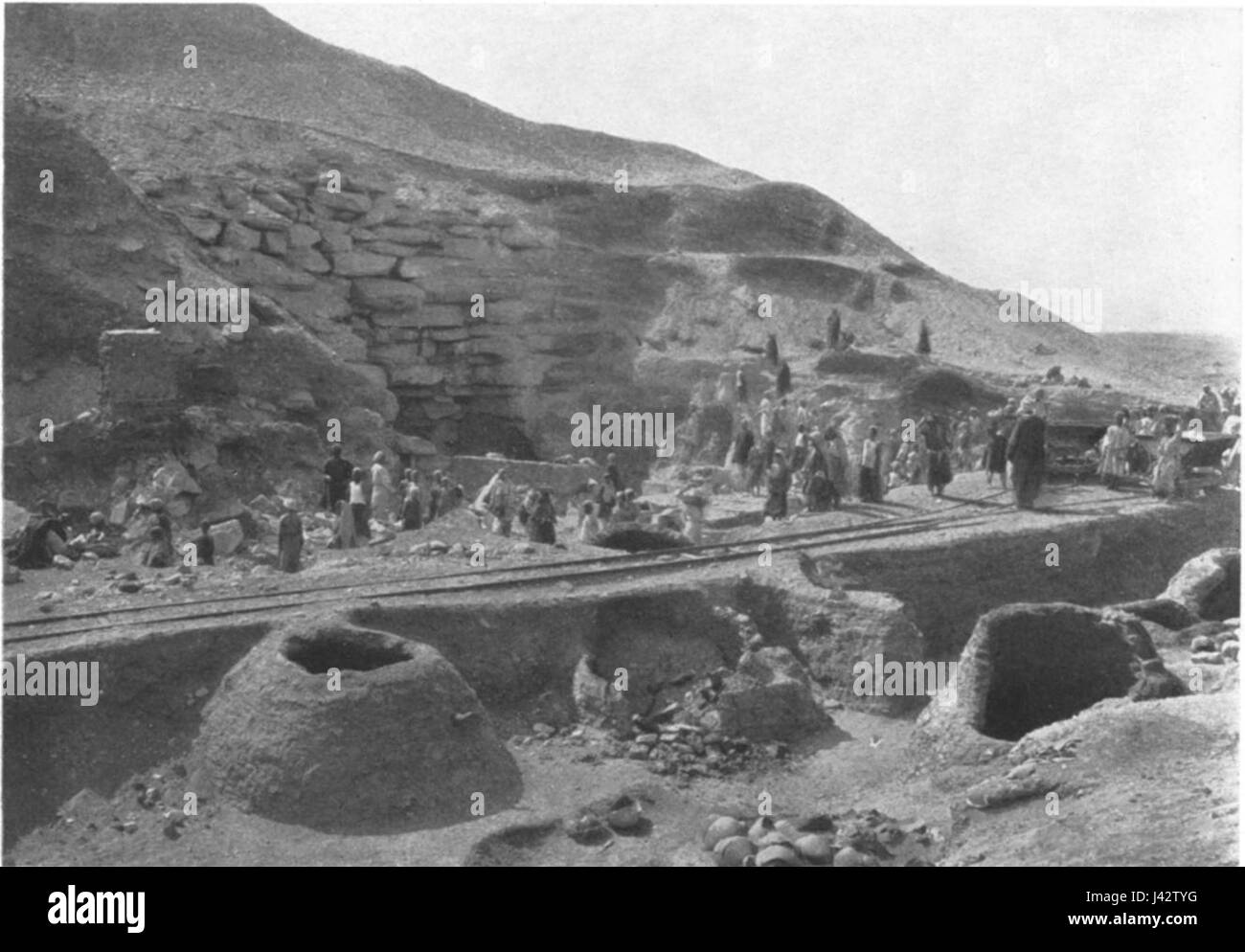 The Lythgoe Lisht BMMA 3 5 2 is an archaeological reference related to ...