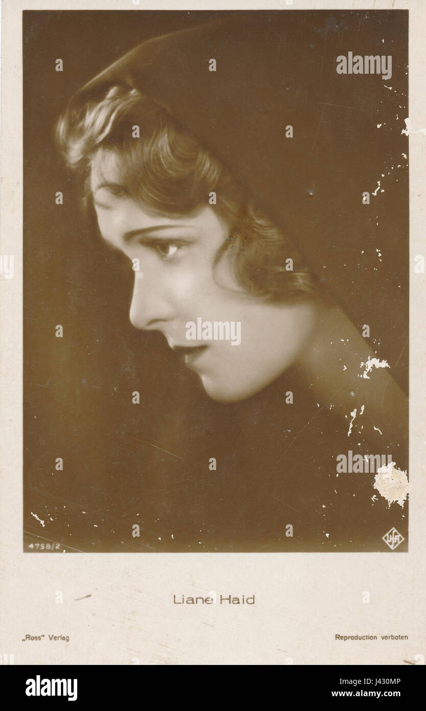 Liane Haid 4758 2 Ufa Ross Verlag Stock Photo - Alamy