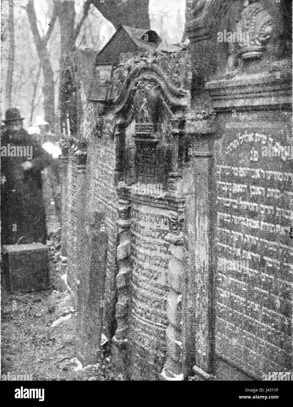 Jewish cemeteries Black and White Stock Photos & Images - Alamy